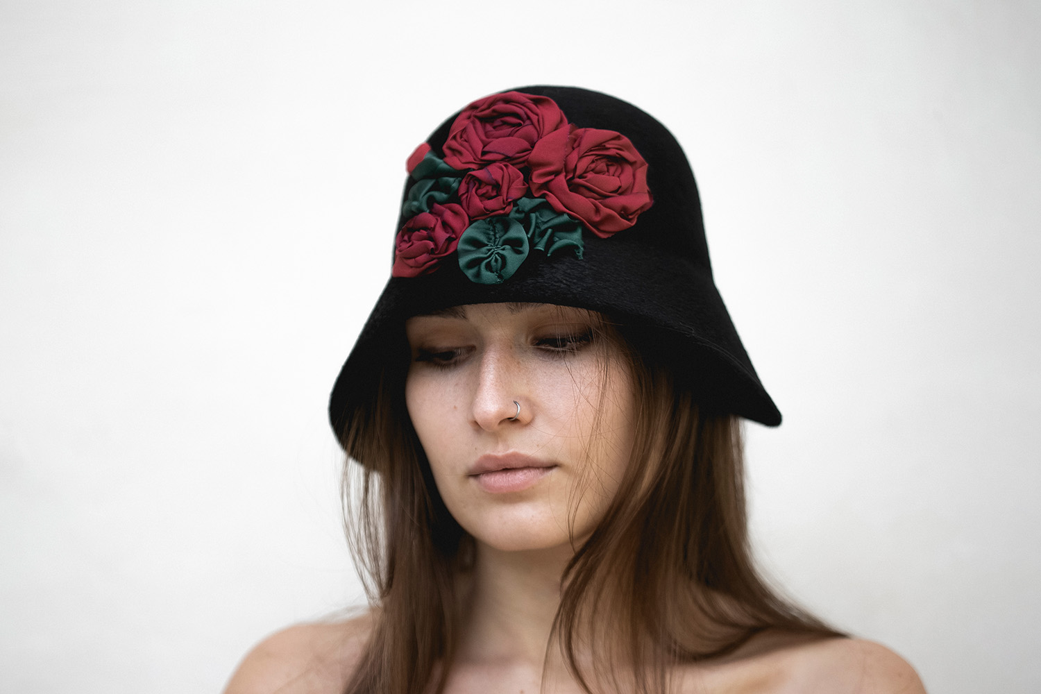 Vintage style cloche by Maria Federica Prezioso, presented by Homo Faber